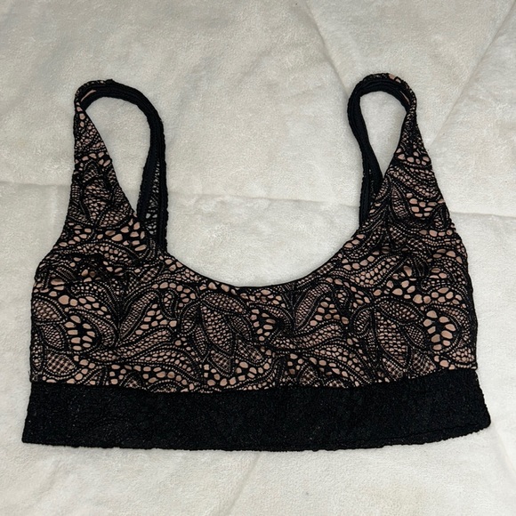 Tiger Mist | Tops | Tiger Mist Lace Crop Top | Poshmark